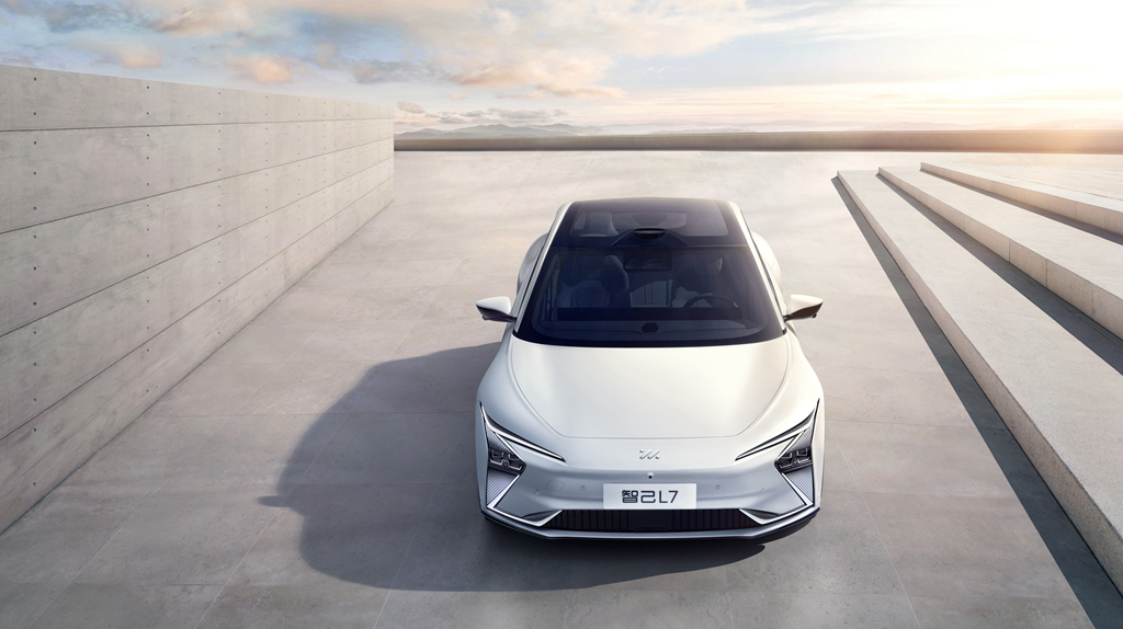 智己L7正式上市 售36.88-40.88万元_太平洋号