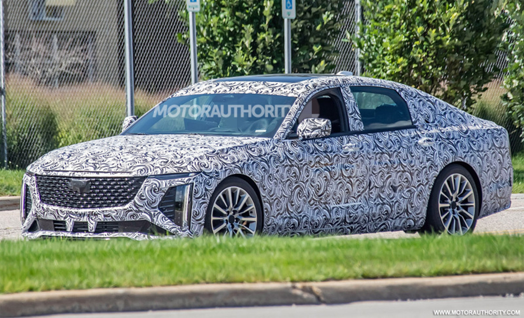 全新凯迪拉克CT6最新谍照曝光，前脸变化明显-爱卡汽车爱咖号